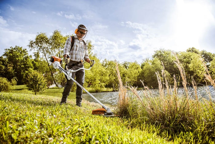STIHL FS 311 - Joe Signs Equipment